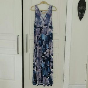 motto | Dresses | Motto Maxi Dress | Poshmark